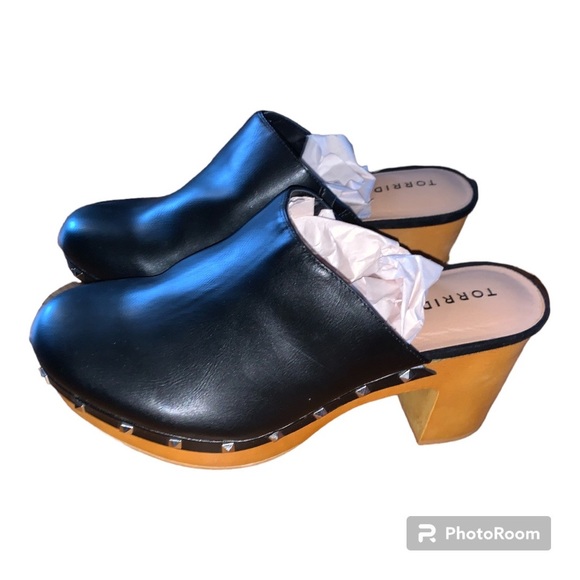 torrid | Shoes | Nwt Torrid Size 2 Wide Black Wood Mule Clog Studded ...